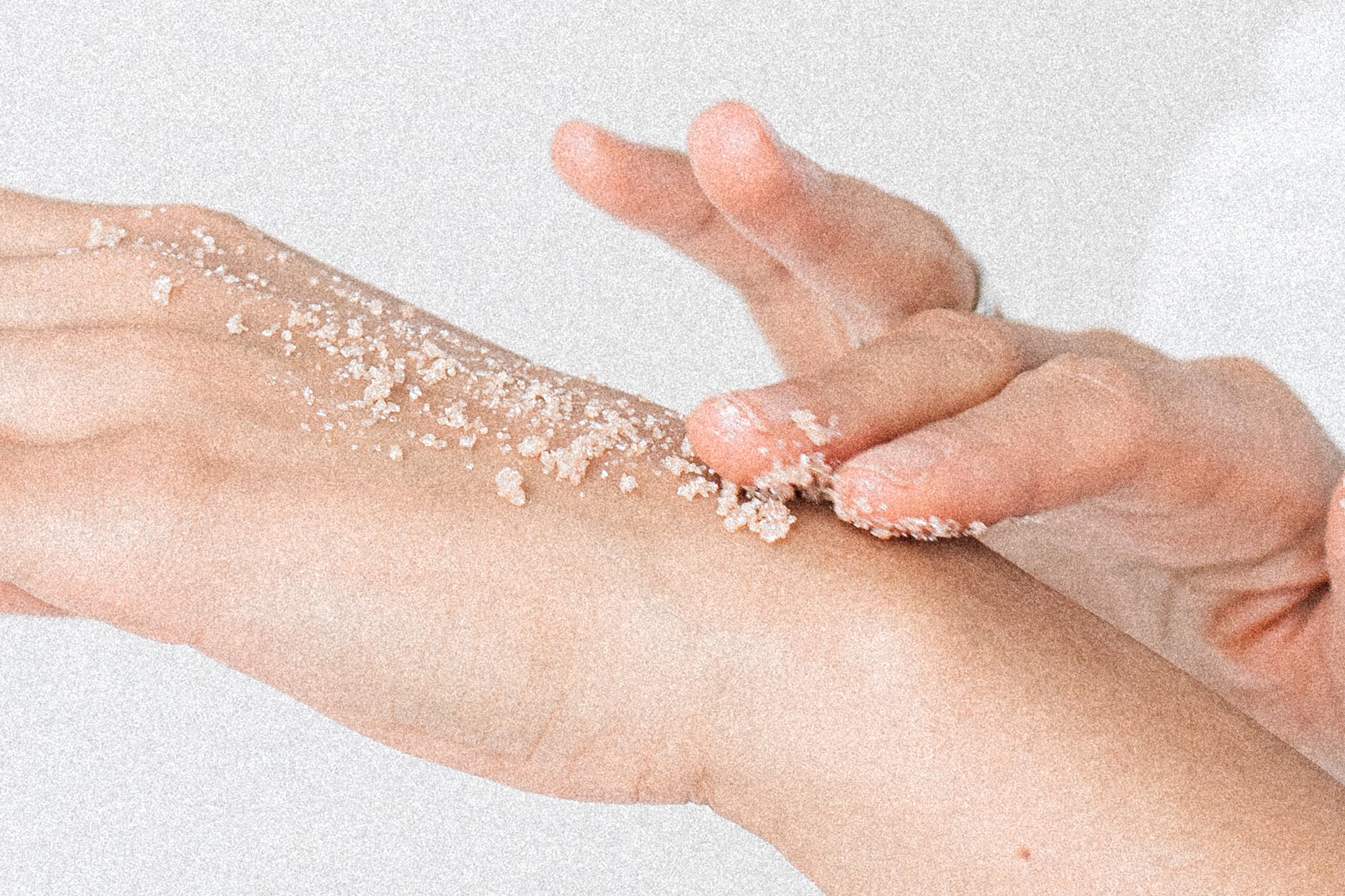5 Scenarios Where Exfoliation ACTUALLY Helps – Dr Sam's